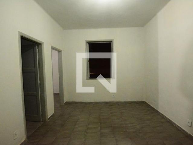 Apto, Olaria, 2 Quartos, 56 m2 Rio de Janeiro