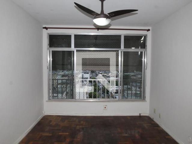 Apto, Olaria, 2 Quartos, 58 m2 Rio de Janeiro