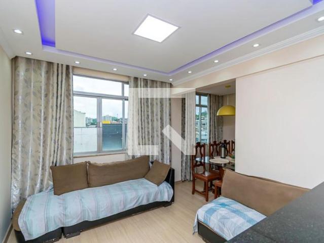 Apto, Olaria, 2 Quartos, 61 m2 Rio de Janeiro