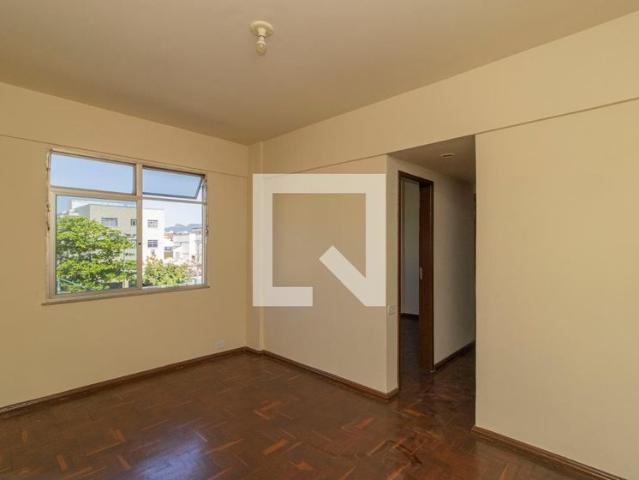 Apto, Olaria, 2 Quartos, 75 m2 Rio de Janeiro