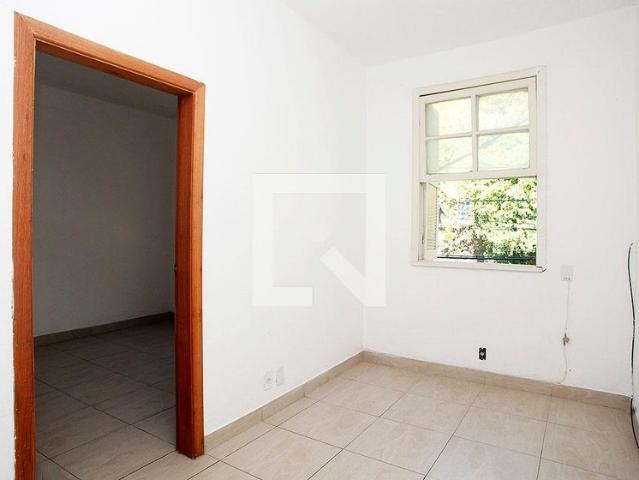 Apto, Azenha, 1 Quarto, 28 m2 Porto Alegre