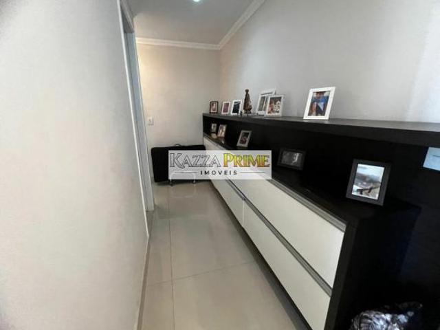 Apto à venda 60m2, 2 dorms, 1 suíte, 2 vagas, varanda !