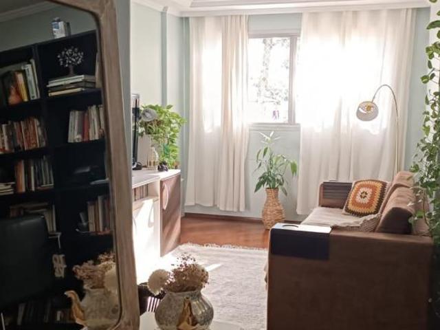 Apto. á venda 72 ms. 3 quartos 1 vaga 1 banheiro Jd. Ester