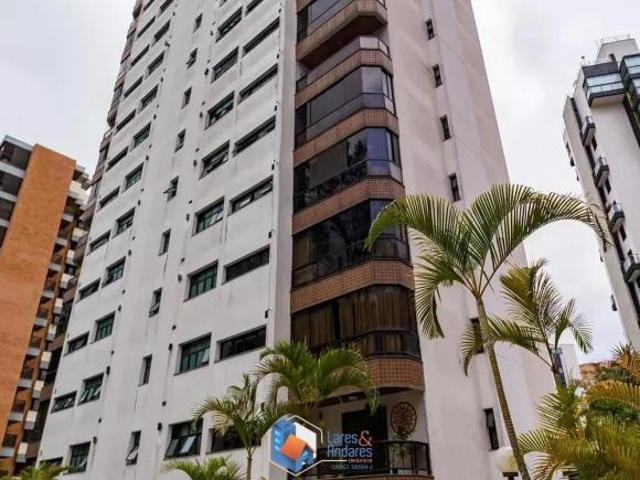 APTO À VENDA, COM 154M², 4 QUARTOS 1 SUÍTE, SACADA ENVIDRAÇADA, PISO EM PORCELANATO E PLANEJADOS E
