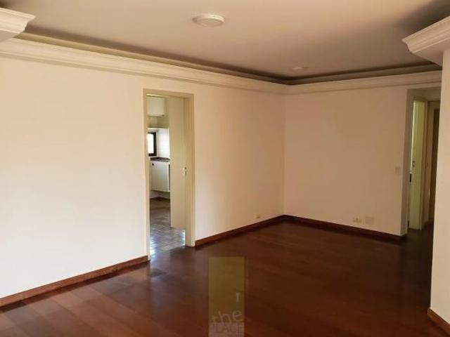 APTO A VENDA DO LADO DO METRO BROOKLIN, 3 DORM
