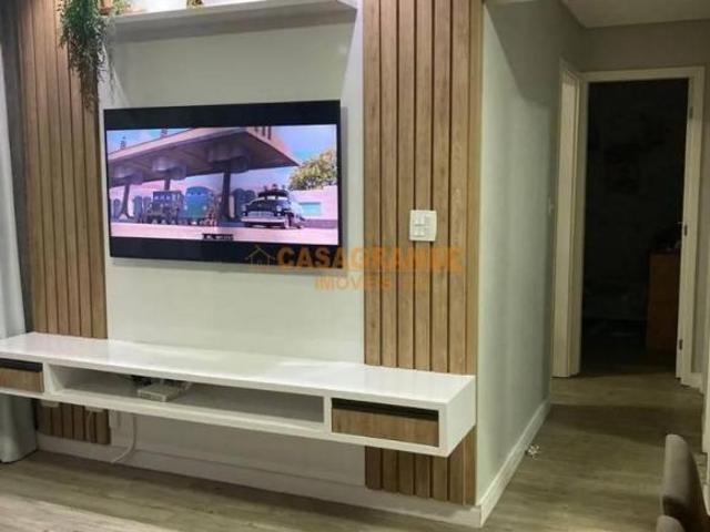 Apto à venda no Cond Santa Rita 65m² Jacareí/SP