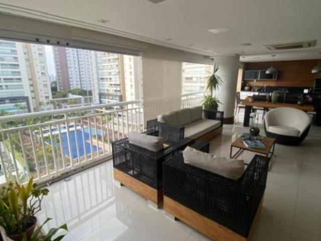 APTO A VENDA NO TATUAPÉ, NO COND. PRAÇA DAS ÁGUAS, SEMI MOBILIADO, 242M², TERRAÇO GOURMET, 04 VAGAS