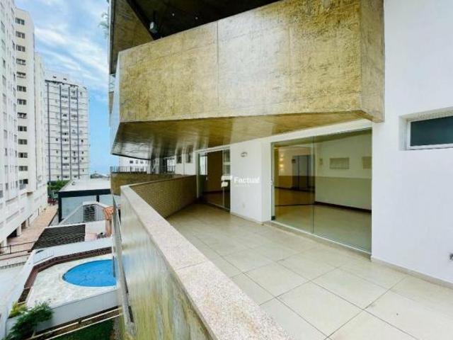 Apto à venda na Pitangueiras no Guarujá / SP