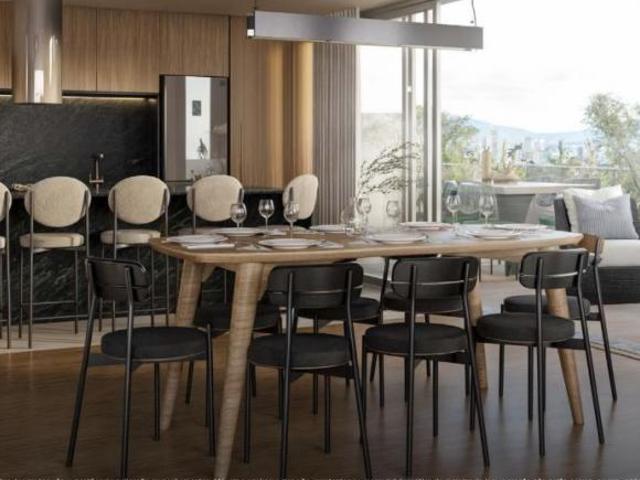 Apto. Água Verde 236 m² 3 dormitórios 4 vagas