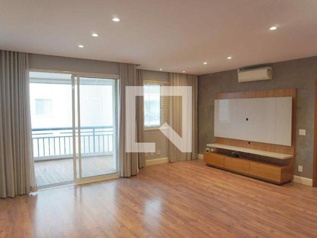 Apto, Alphaville, 2 Quartos, 100 m2 Santana de Parnaíba