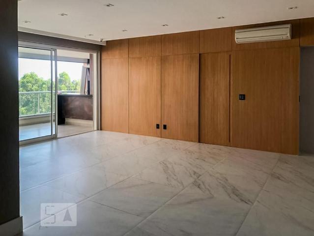 Apto, Alphaville, 4 Quartos, 224 m2 Santana de Parnaíba