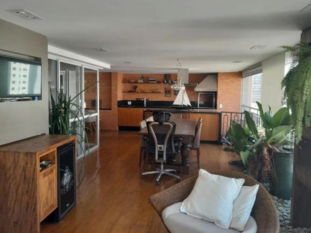 Apto Alto padrão 250 m2, 4 dorms, 4 suítes, 4 vgs, Vila Mariana São Paulo SP