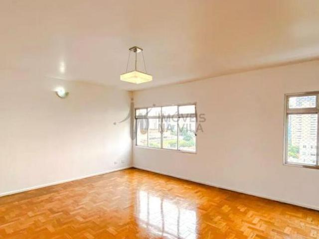 Apto amplo no coração da Vila Mariana