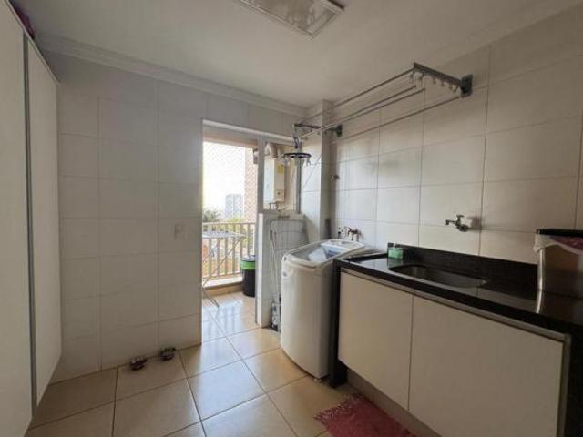 Apto amplo no Residencial Saphire | É aqui na Rosa e Rangel