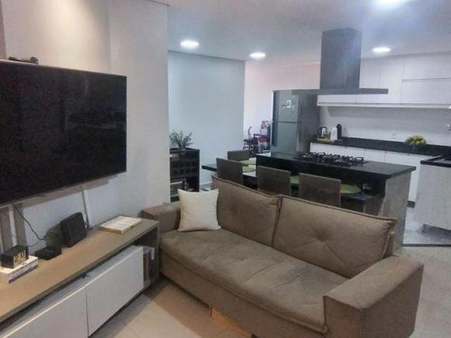 Apto amplo, sofisticado e moderno, 3 qtos c/ suite e garagem