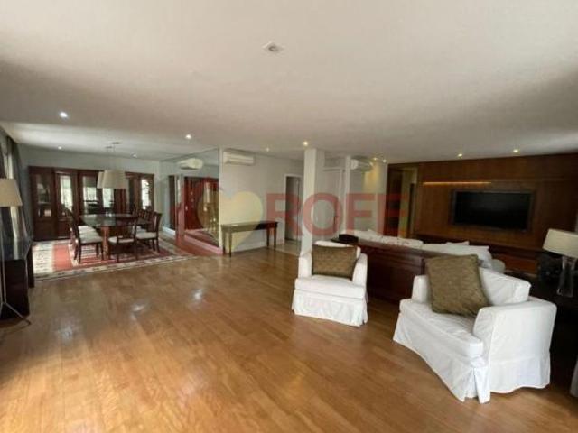 Apto Amplo 310m² | 4 Dorms | Salão de Festas e Playground | Paraíso