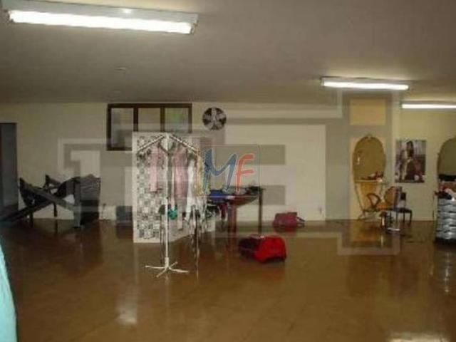 Apto amplo, 4 suites, varanda com churrasqueira e 2 suites de empregado