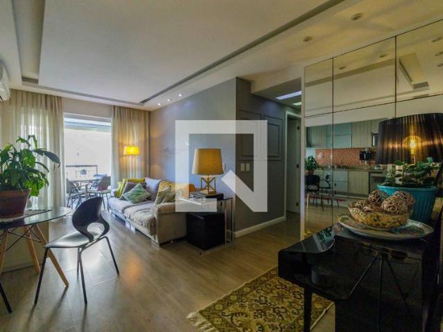 Apto, Barra da Tijuca, 2 Quartos, 70 m2 Rio de Janeiro