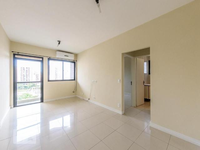 Apto, Cambuí, 1 Quarto, 63 m2 Campinas