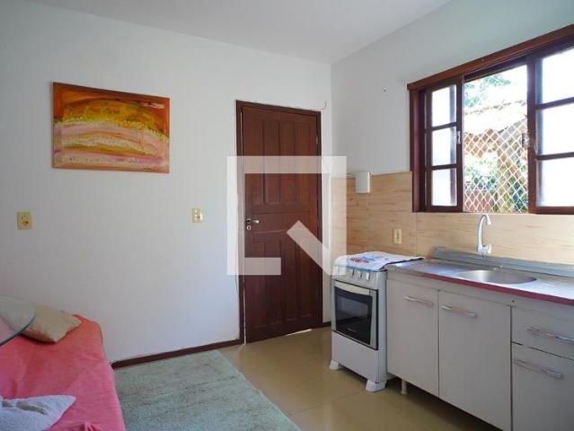 Apto, Canto da Lagoa, 1 Quarto, 29 m2 Florianópolis