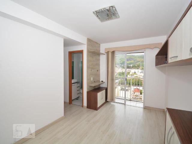Apto, Cascadura, 2 Quartos, 55 m2 Rio de Janeiro
