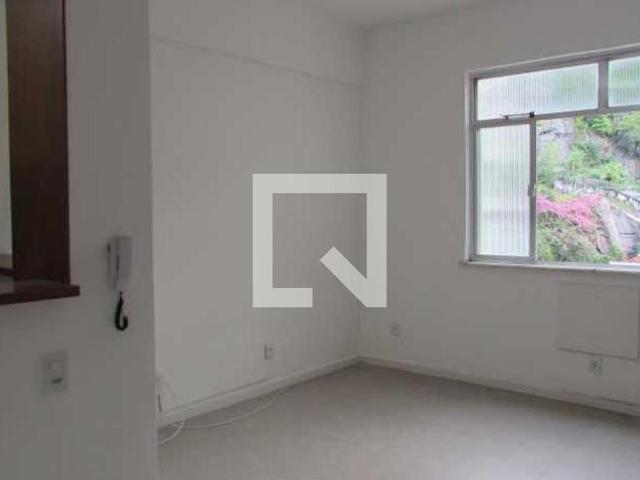 Apto, Catete, 1 Quarto, 27 m2 Rio de Janeiro