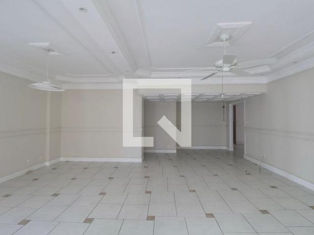 Apto, Centro, 4 Quartos, 182 m2 Guarujá