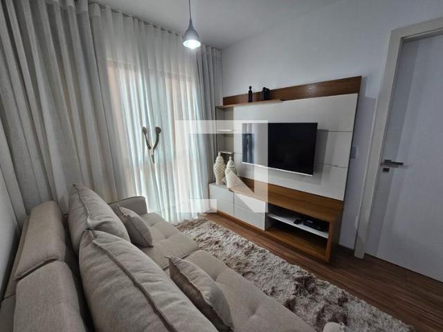 Apto, Centro, 1 Quarto, 43 m2 Curitiba
