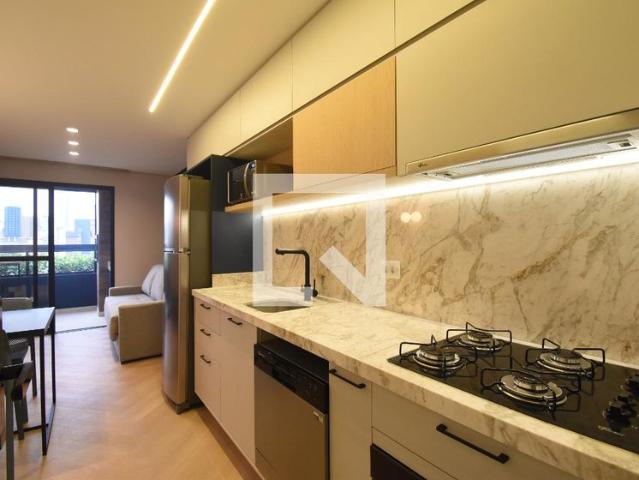 Apto, Centro, 1 Quarto, 43 m2 Curitiba