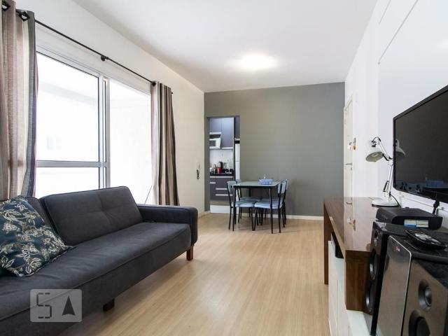 Apto, Centro, 1 Quarto, 48 m2 Curitiba