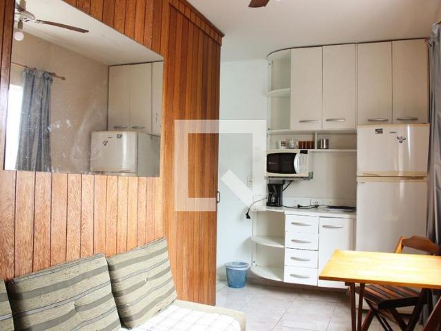 Apto, Centro, 1 Quarto, 30 m2 Cabo Frio
