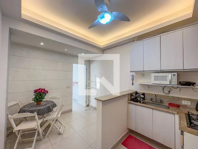Apto, Centro, 1 Quarto, 30 m2 Rio de Janeiro