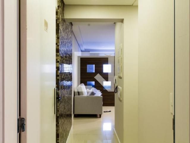 Apto, Centro, 1 Quarto, 34 m2 Curitiba