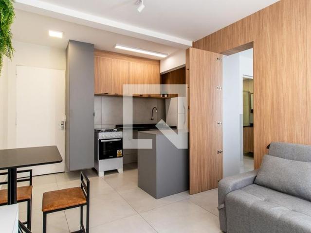 Apto, Centro, 1 Quarto, 35 m2 Curitiba