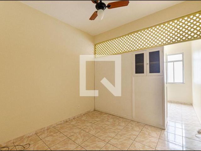 Apto, Centro, 1 Quarto, 35 m2 Niterói