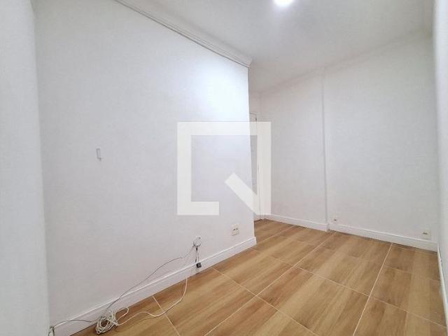 Apto, Centro, 2 Quartos, 32 m2 Rio de Janeiro