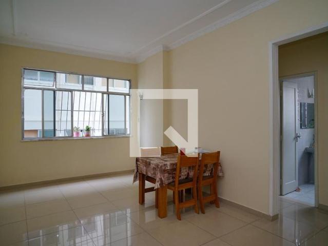 Apto, Centro, 2 Quartos, 81 m2 Niterói