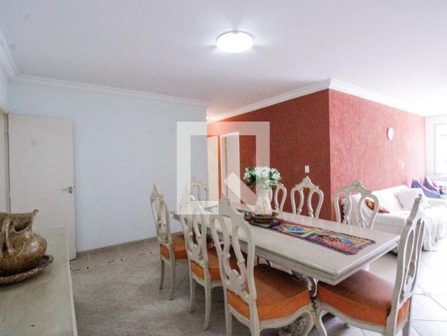 Apto, Centro, 3 Quartos, 120 m2 Guarujá