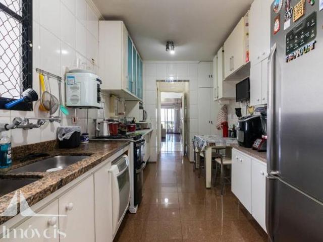 APTO CENTRO DE ALPHAVILLE, 3 DORMTS, 2 VAGAS, 144M2 DE ÁREA ÚTIL