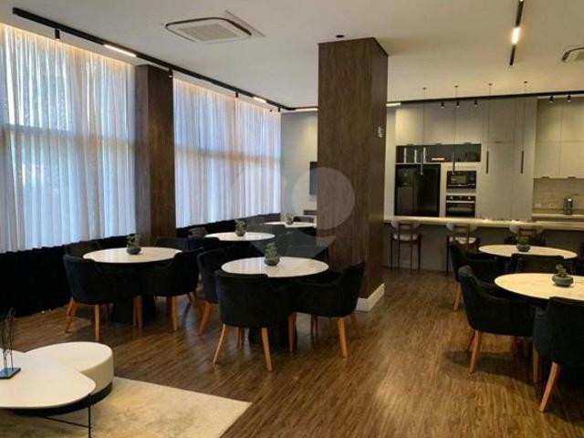Apto. Champagnat 107,67 m² 3 Quartos 1 Suite 2 Vagas