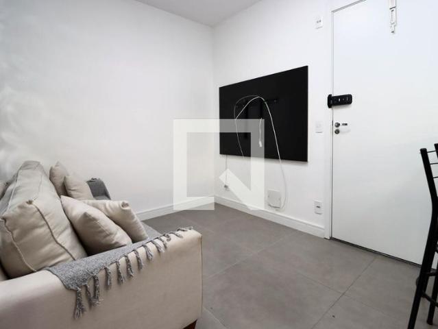 Apto, Cidade Jardim, 1 Quarto, 35 m2 São Paulo