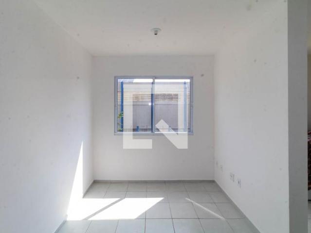 Apto, Cidade Satelite Santa Barbara, 2 Quartos, 55 m2 São Paulo