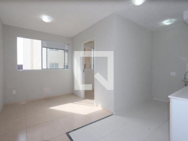 Apto, Cidade Satelite Santa Barbara, 2 Quartos, 32 m2 São Paulo