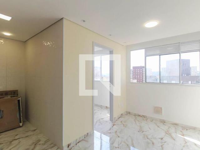 Apto, Cidade Satelite Santa Barbara, 2 Quartos, 32 m2 São Paulo