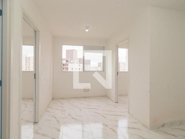 Apto, Cidade Satelite Santa Barbara, 2 Quartos, 34 m2 São Paulo