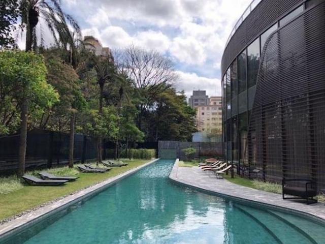 Apto com 49 m², andar alto, linda vista, 1 dormitório, varanda, amplo living, 1 banheiro