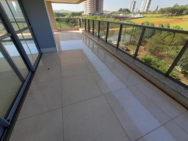 Apto com 4 suites no Ed Montreal | Rosa e Rangel