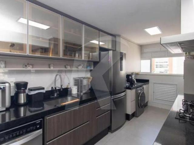 Apto. com 82 m2, 3 dormitórios, sendo 1 suíte, varanda gourmet e 2 vagas na Vila Guilherme