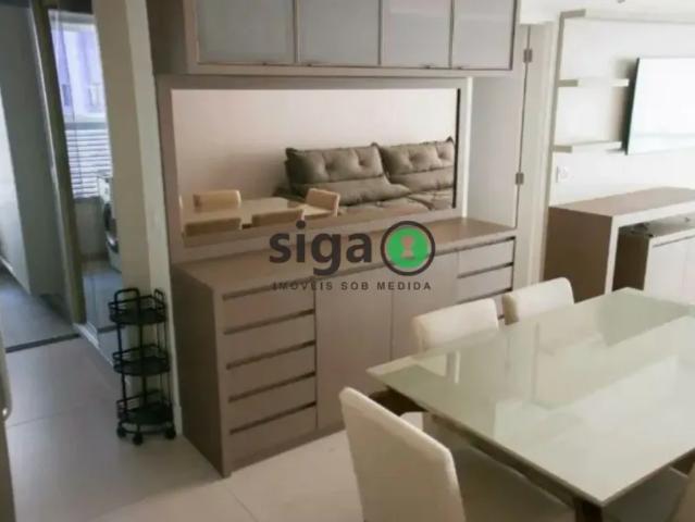 Apto com 85m² em Moema para locação com 2 quartos, sendo 1 suíte e 1 vaga. Mobiliado