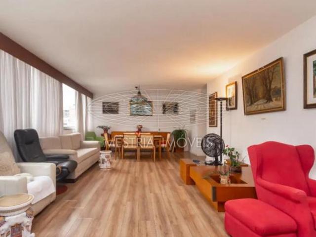 Apto com 198 m² e 2 vagas | Próximo ao colégio Dante Alighieri e clube Paulistano!